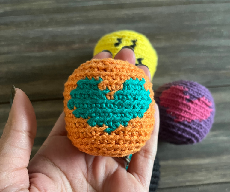 Crochet an Easy Footbag Toy - Crafting for Weeks