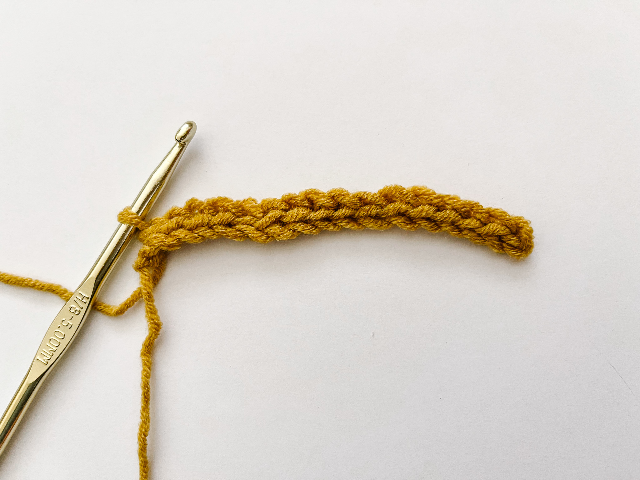 How to Slip Stitch (sl st) in Crochet - Crafting for Weeks